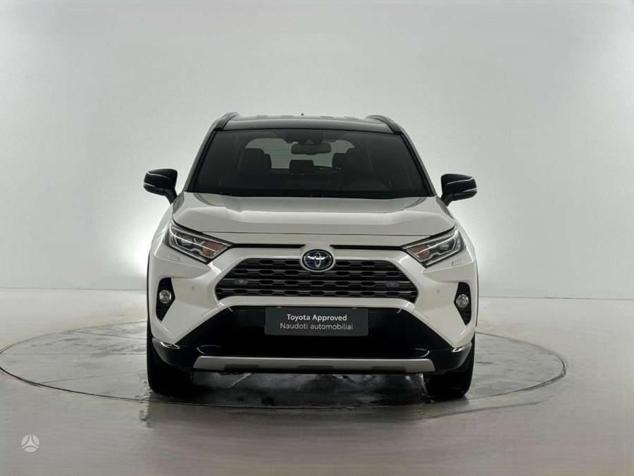 Balts Toyota RAV4 2021 Viļņa, ar dzinēja tilpumu 2.49 L un nobraukumu 77 tūkst. km par 30900 €, foto 5 vietnē AUTOMOTO.COM.LV