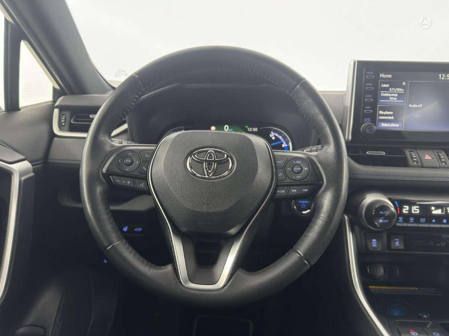 Balts Toyota RAV4 2021 Viļņa, ar dzinēja tilpumu 2.49 L un nobraukumu 77 tūkst. km par 30900 €, foto 11 vietnē AUTOMOTO.COM.LV
