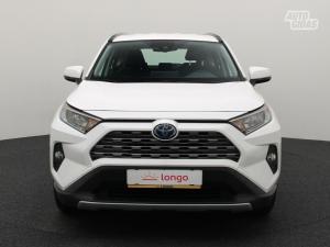 White Toyota RAV4 2021 in Vilnius, with an engine capacity of 2.50 L and mileage of 178 thousand km for 24299 €, photo 3 on AUTOMOTO.COM.LV