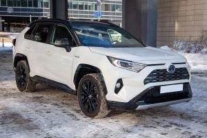 Balts Toyota RAV4 2021 Viļņa, ar dzinēja tilpumu 2.49 L un nobraukumu 45 tūkst. km par 26500 €, foto 7 vietnē AUTOMOTO.COM.LV