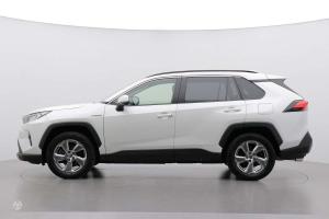 White Toyota RAV4 2021 in Vilnius, with an engine capacity of 2.49 L and mileage of 148 thousand km for 29990 €, photo 5 on AUTOMOTO.COM.LV