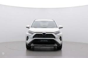 White Toyota RAV4 2021 in Vilnius, with an engine capacity of 2.49 L and mileage of 148 thousand km for 29990 €, photo 7 on AUTOMOTO.COM.LV