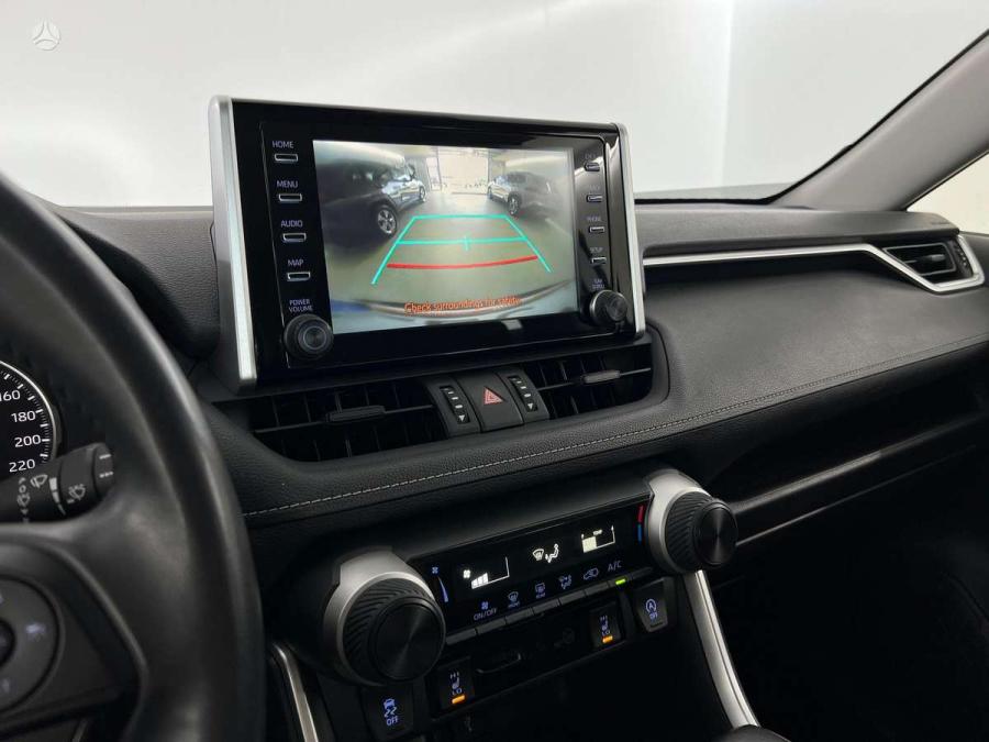 Balts Toyota RAV4 2021 Viļņa, ar dzinēja tilpumu 1.99 L un nobraukumu 98 tūkst. km par 18900 €, foto 22 vietnē AUTOMOTO.COM.LV