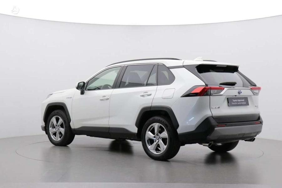 Balts Toyota RAV4 2021 Viļņa, ar dzinēja tilpumu 2.49 L un nobraukumu 96 tūkst. km par 32700 €, foto 19 vietnē AUTOMOTO.COM.LV