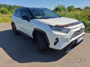 Balts Toyota RAV4 2021 Tartu, ar dzinēja tilpumu 2.50 L un nobraukumu 81 tūkst. km par 33490 €, foto 4 vietnē AUTOMOTO.COM.LV