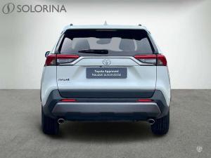 Balts Toyota RAV4 2021 Klaipėda, ar dzinēja tilpumu 1.99 L un nobraukumu 100 tūkst. km par 24900 €, foto 5 vietnē AUTOMOTO.COM.LV
