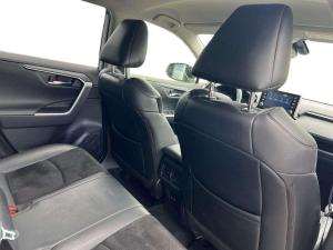 Balts Toyota RAV4 2021 Klaipėda, ar dzinēja tilpumu 1.99 L un nobraukumu 100 tūkst. km par 24900 €, foto 8 vietnē AUTOMOTO.COM.LV