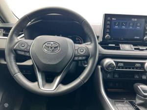 Balts Toyota RAV4 2021 Klaipėda, ar dzinēja tilpumu 1.99 L un nobraukumu 100 tūkst. km par 24900 €, foto 10 vietnē AUTOMOTO.COM.LV