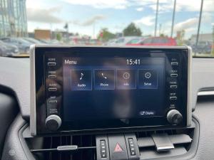 Balts Toyota RAV4 2021 Klaipėda, ar dzinēja tilpumu 1.99 L un nobraukumu 100 tūkst. km par 24900 €, foto 14 vietnē AUTOMOTO.COM.LV