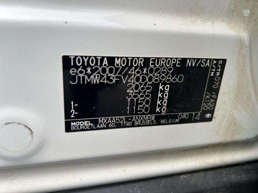 Balts Toyota RAV4 2021 Klaipėda, ar dzinēja tilpumu 1.99 L un nobraukumu 100 tūkst. km par 24900 €, foto 23 vietnē AUTOMOTO.COM.LV