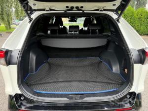 Balts Toyota RAV4 2021 Rīga, ar dzinēja tilpumu 2.50 L un nobraukumu 152 tūkst. km par 28500 €, foto 13 vietnē AUTOMOTO.COM.LV