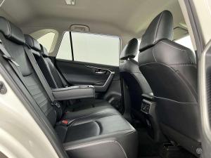 Balts Toyota RAV4 2021 Viļņa, ar dzinēja tilpumu 1.99 L un nobraukumu 88 tūkst. km par 26900 €, foto 8 vietnē AUTOMOTO.COM.LV