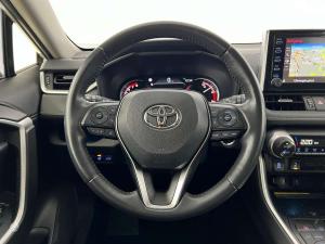 Balts Toyota RAV4 2021 Viļņa, ar dzinēja tilpumu 1.99 L un nobraukumu 88 tūkst. km par 26900 €, foto 13 vietnē AUTOMOTO.COM.LV