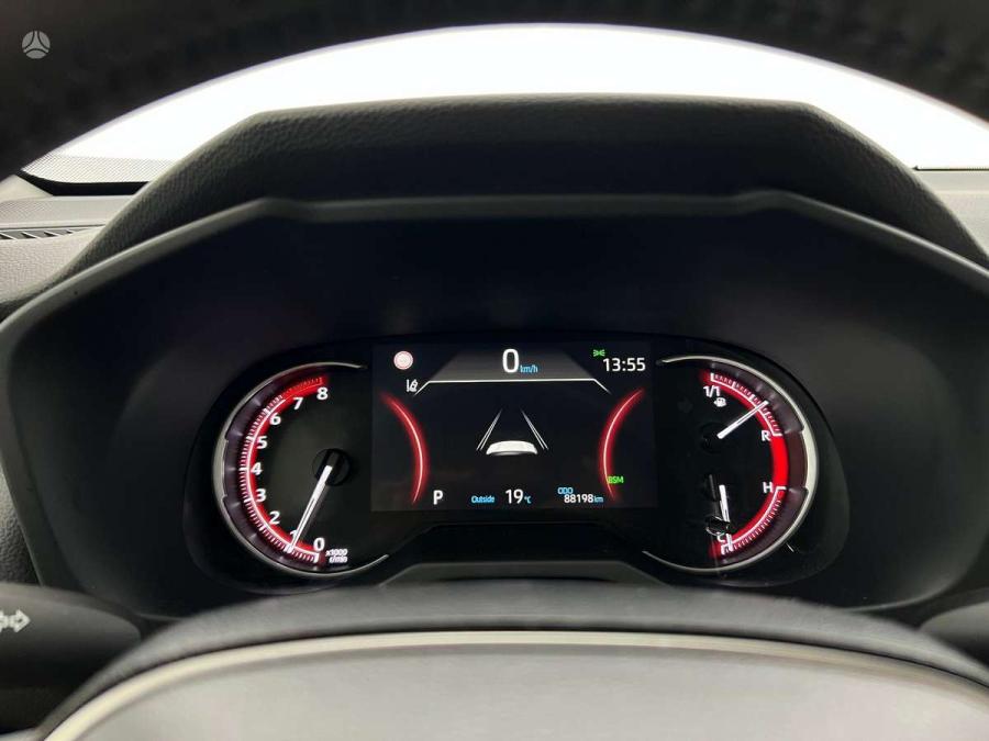 Balts Toyota RAV4 2021 Viļņa, ar dzinēja tilpumu 1.99 L un nobraukumu 88 tūkst. km par 26900 €, foto 14 vietnē AUTOMOTO.COM.LV