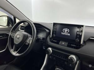 Balts Toyota RAV4 2021 Viļņa, ar dzinēja tilpumu 1.99 L un nobraukumu 88 tūkst. km par 26900 €, foto 15 vietnē AUTOMOTO.COM.LV