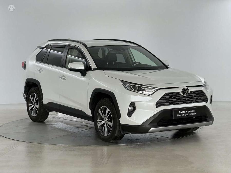 Balts Toyota RAV4 2021 Viļņa, ar dzinēja tilpumu 1.99 L un nobraukumu 88 tūkst. km par 26900 €, foto 19 vietnē AUTOMOTO.COM.LV