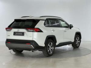 Balts Toyota RAV4 2021 Viļņa, ar dzinēja tilpumu 1.99 L un nobraukumu 88 tūkst. km par 26900 €, foto 21 vietnē AUTOMOTO.COM.LV