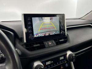 Balts Toyota RAV4 2021 Viļņa, ar dzinēja tilpumu 1.99 L un nobraukumu 88 tūkst. km par 26900 €, foto 23 vietnē AUTOMOTO.COM.LV