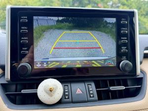Balts Toyota RAV4 2021 Šauļi, ar dzinēja tilpumu 2.49 L un nobraukumu 57 tūkst. km par 32500 €, foto 41 vietnē AUTOMOTO.COM.LV