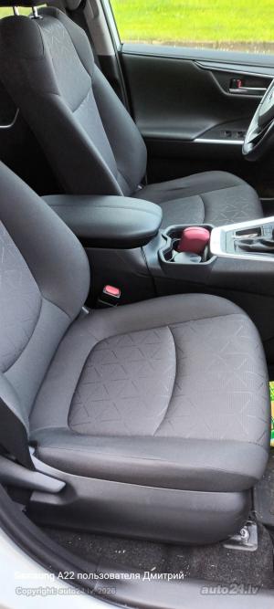 Balts Toyota RAV4 2021 Tallina, ar dzinēja tilpumu 2.00 L un nobraukumu 51 tūkst. km par 24000 €, foto 7 vietnē AUTOMOTO.COM.LV