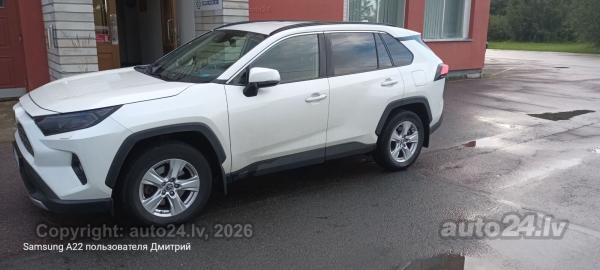 Белый Тойота РАВ 4 2021 в Таллин, объемом двигателя 2.00 л и пробегом 51 тыс. км за 24000 €, фото 9 на AUTOMOTO.COM.LV