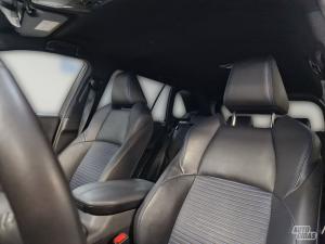 White Toyota RAV4 2021 in Vilnius, with an engine capacity of 2.50 L and mileage of 131 thousand km for 29000 €, photo 12 on AUTOMOTO.COM.LV