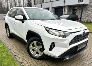 Balts Toyota RAV4 2022 Viļņa, ar dzinēja tilpumu 2.49 L un nobraukumu 265 tūkst. km par 19239 €, foto 3 vietnē AUTOMOTO.COM.LV