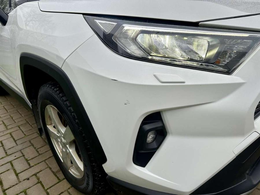 Balts Toyota RAV4 2022 Viļņa, ar dzinēja tilpumu 2.49 L un nobraukumu 265 tūkst. km par 19239 €, foto 12 vietnē AUTOMOTO.COM.LV