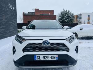 White Toyota RAV4 2022 in Kaunas, with an engine capacity of 2.50 L and mileage of 208 thousand km for 20850 €, photo 4 on AUTOMOTO.COM.LV
