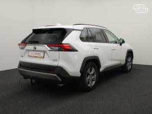 Balts Toyota RAV4 2022 Viļņa, ar dzinēja tilpumu 2.50 L un nobraukumu 207 tūkst. km par 24199 €, foto 8 vietnē AUTOMOTO.COM.LV