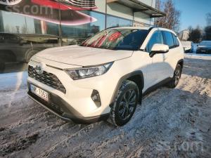 Белый Тойота РАВ 4 2022 в Рига, объемом двигателя 2.50 л и пробегом 98 тыс. км за 30900 €, фото 3 на AUTOMOTO.COM.LV