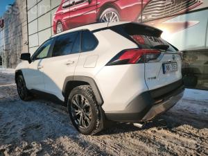 Белый Тойота РАВ 4 2022 в Рига, объемом двигателя 2.50 л и пробегом 98 тыс. км за 30900 €, фото 6 на AUTOMOTO.COM.LV
