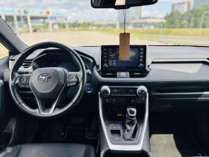 Balts Toyota RAV4 2022 Viļņa, ar dzinēja tilpumu 2.49 L un nobraukumu 105 tūkst. km par 31650 €, foto 13 vietnē AUTOMOTO.COM.LV