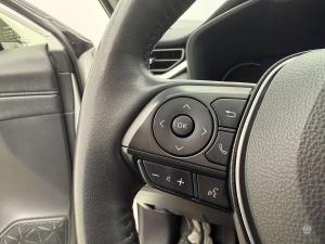 White Toyota RAV4 2022 in Panevezys, with an engine capacity of 2.49 L and mileage of 210 thousand km for 25990 €, photo 22 on AUTOMOTO.COM.LV