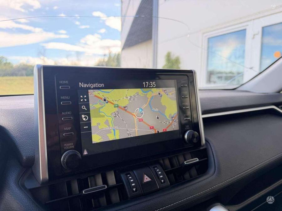 Белый Тойота РАВ 4 2022 в Вильнюс, объемом двигателя 2.49 л и пробегом 136 тыс. км за 26500 €, фото 25 на AUTOMOTO.COM.LV