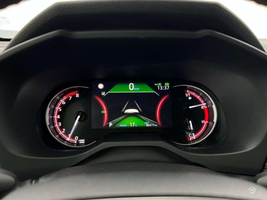 White Toyota RAV4 2022 in Vilnius, with an engine capacity of 1.99 L and mileage of 87 thousand km for 23900 €, photo 14 on AUTOMOTO.COM.LV