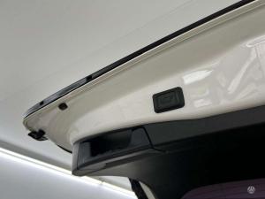 White Toyota RAV4 2022 in Vilnius, with an engine capacity of 1.99 L and mileage of 87 thousand km for 23900 €, photo 26 on AUTOMOTO.COM.LV