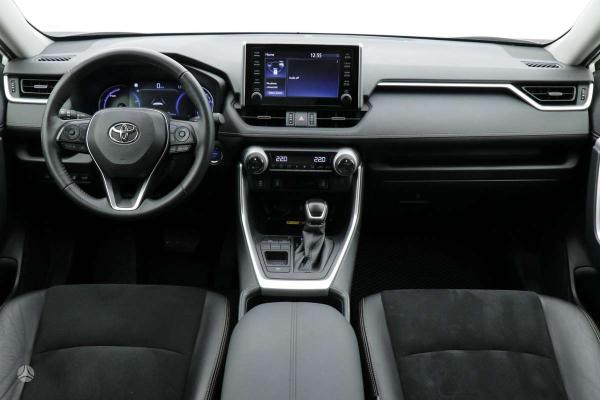 Balts Toyota RAV4 2022 Viļņa, ar dzinēja tilpumu 2.49 L un nobraukumu 94 tūkst. km par 31900 €, foto 8 vietnē AUTOMOTO.COM.LV