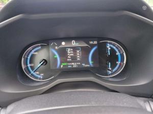 White Toyota RAV4 2022 in Vilnius, with an engine capacity of 2.49 L and mileage of 71 thousand km for 32000 €, photo 31 on AUTOMOTO.COM.LV
