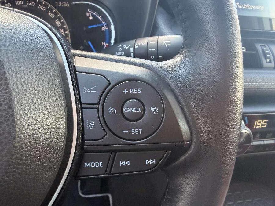 Balts Toyota RAV4 2022 Viļņa, ar dzinēja tilpumu 2.49 L un nobraukumu 136 tūkst. km par 27500 €, foto 88 vietnē AUTOMOTO.COM.LV