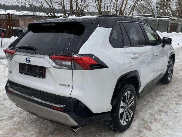 Balts Toyota RAV4 2023 Viļņa, ar dzinēja tilpumu 2.49 L un nobraukumu 196 tūkst. km par 23900 €, foto 7 vietnē AUTOMOTO.COM.LV
