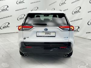 Белый Тойота РАВ 4 2023 в Авиженяй, объемом двигателя 2.50 л и пробегом 50 тыс. км за 32000 €, фото 28 на AUTOMOTO.COM.LV