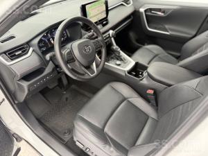 Balts Toyota RAV4 2023 Rīga, ar dzinēja tilpumu 2.50 L un nobraukumu 36 tūkst. km par 45500 €, foto 7 vietnē AUTOMOTO.COM.LV