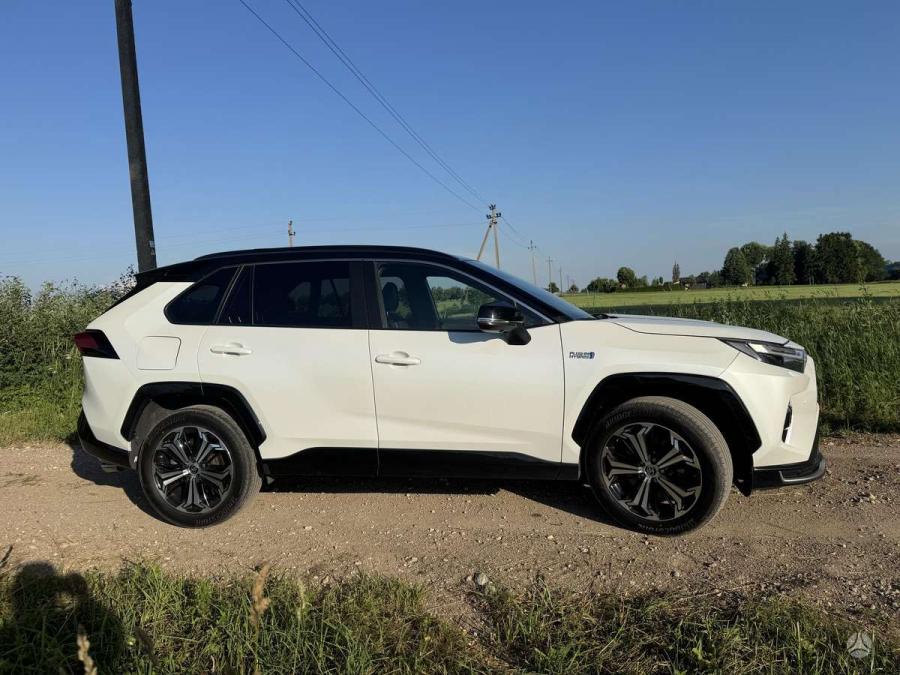 Balts Toyota RAV4 2023 Klaipėda, ar dzinēja tilpumu 2.49 L un nobraukumu 169 tūkst. km par 34999 €, foto 5 vietnē AUTOMOTO.COM.LV