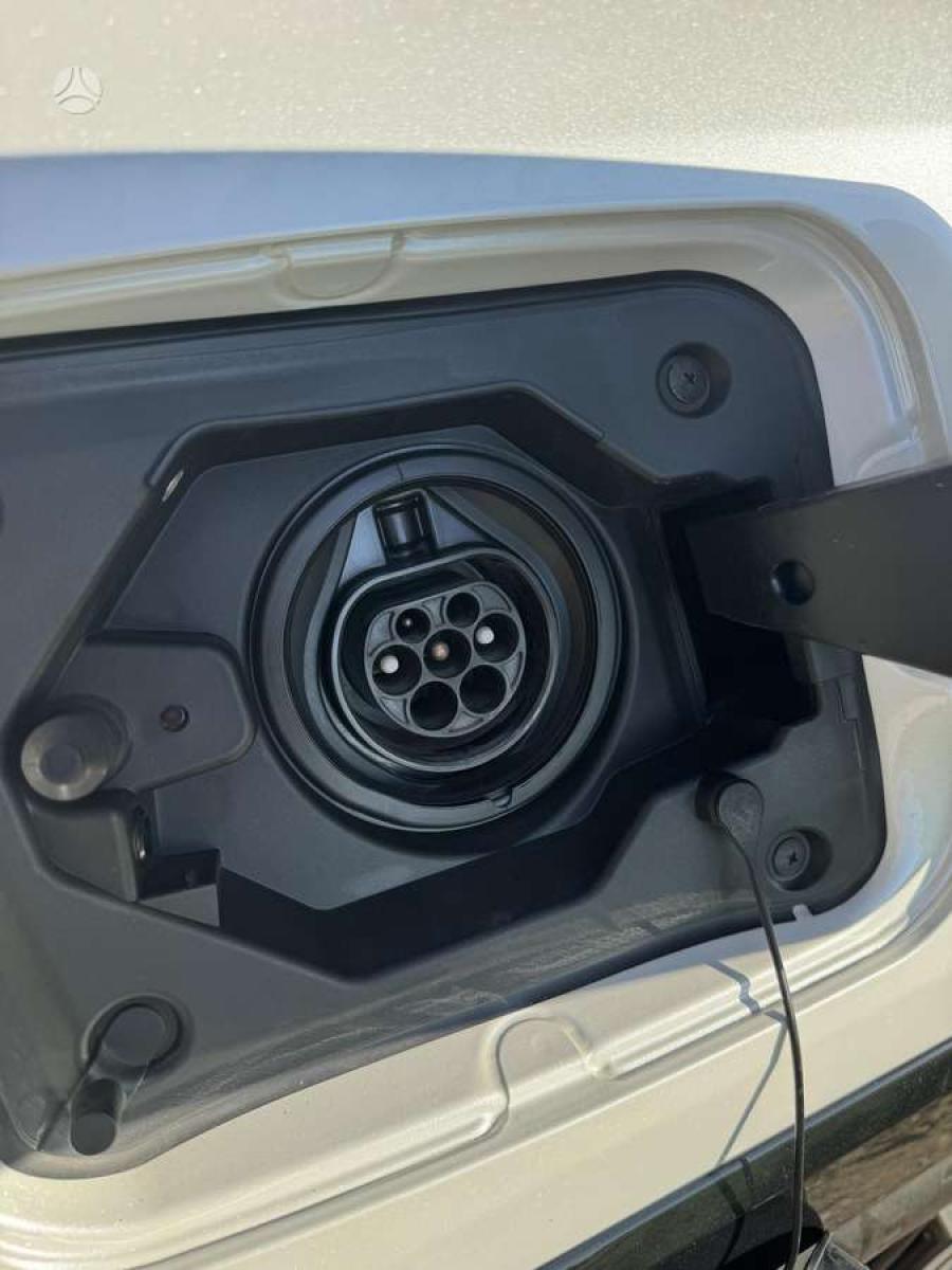 Balts Toyota RAV4 2023 Klaipėda, ar dzinēja tilpumu 2.49 L un nobraukumu 169 tūkst. km par 34999 €, foto 28 vietnē AUTOMOTO.COM.LV