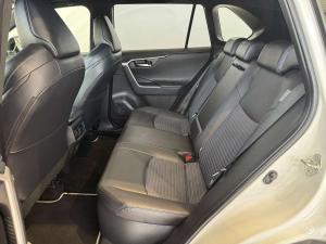 Balts Toyota RAV4 2023 Šauļi, ar dzinēja tilpumu 2.49 L un nobraukumu 50 tūkst. km par 34900 €, foto 26 vietnē AUTOMOTO.COM.LV