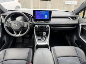 Balts Toyota RAV4 2023 Viļņa, ar dzinēja tilpumu 2.49 L un nobraukumu 196 tūkst. km par 26900 €, foto 17 vietnē AUTOMOTO.COM.LV