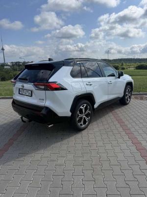 Белый Тойота РАВ 4 2023 в Вильнюс, объемом двигателя 2.49 л и пробегом 170 тыс. км за 34200 €, фото 6 на AUTOMOTO.COM.LV