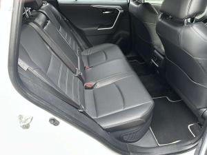 Balts Toyota RAV4 2023 Viļņa, ar dzinēja tilpumu 2.50 L un nobraukumu 151 tūkst. km par 29950 €, foto 6 vietnē AUTOMOTO.COM.LV