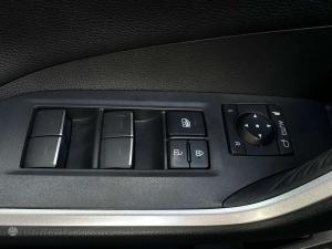 Balts Toyota RAV4 2023 Viļņa, ar dzinēja tilpumu 2.50 L un nobraukumu 151 tūkst. km par 29950 €, foto 23 vietnē AUTOMOTO.COM.LV